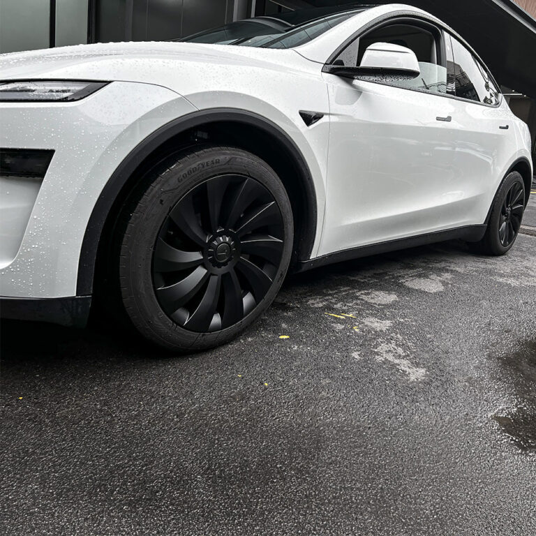 TAPACUBOS VULCANO PARA MODEL Y JUNIPER - TESLIZE